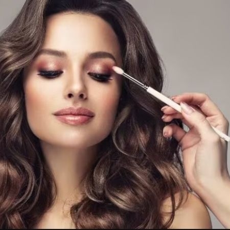 Full Makeup With Lashes - Makhsoom